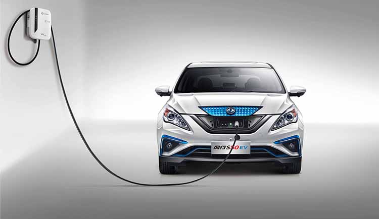 风行s50ev,风行s5,风行m6_大山谷图库