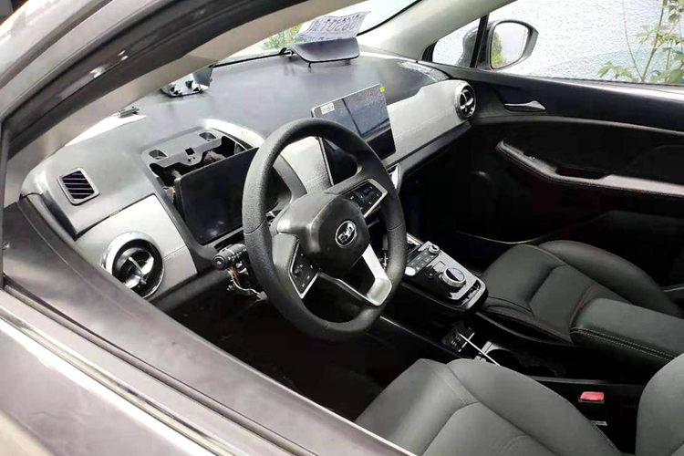 比亚迪元EV360、元EV535、S2 傻傻分不清楚？来，我教你！