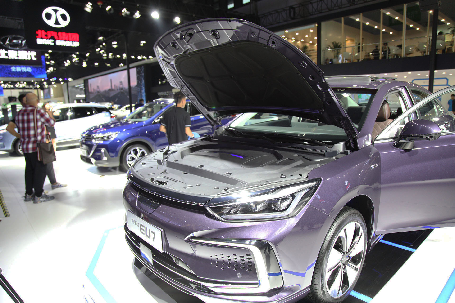 NEDC续航451 km，定位中型轿车，北京汽车EU7将于9月19日上市