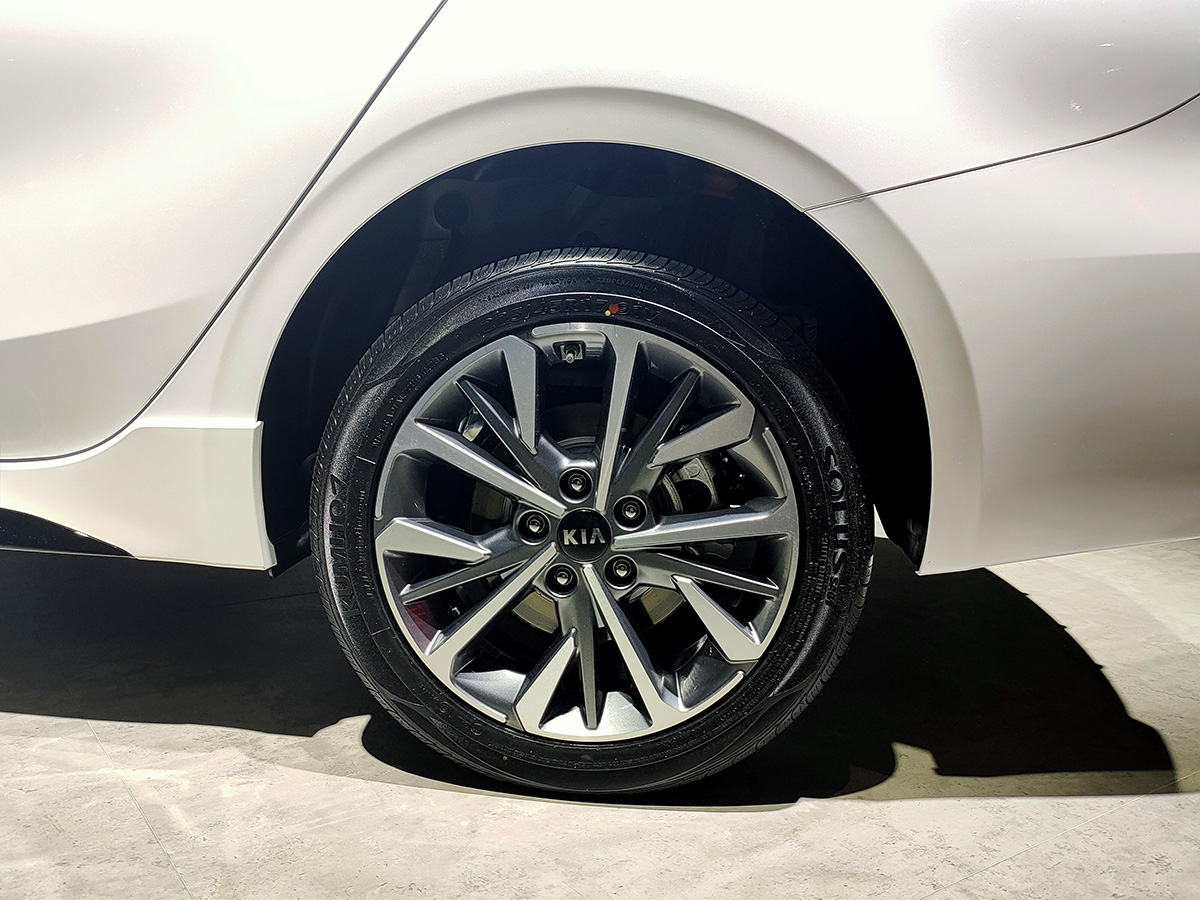 电池容量56.5 kWh，东风悦达起亚全新K3 EV车展亮相