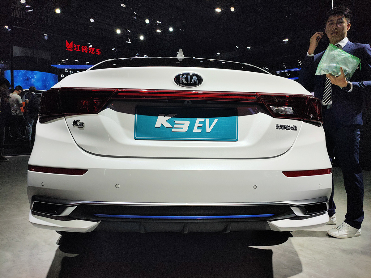 电池容量56.5 kWh，东风悦达起亚全新K3 EV车展亮相