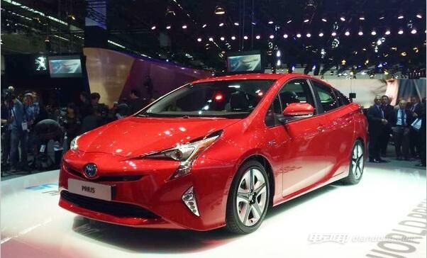 丰田新普锐斯尺寸及车型介绍